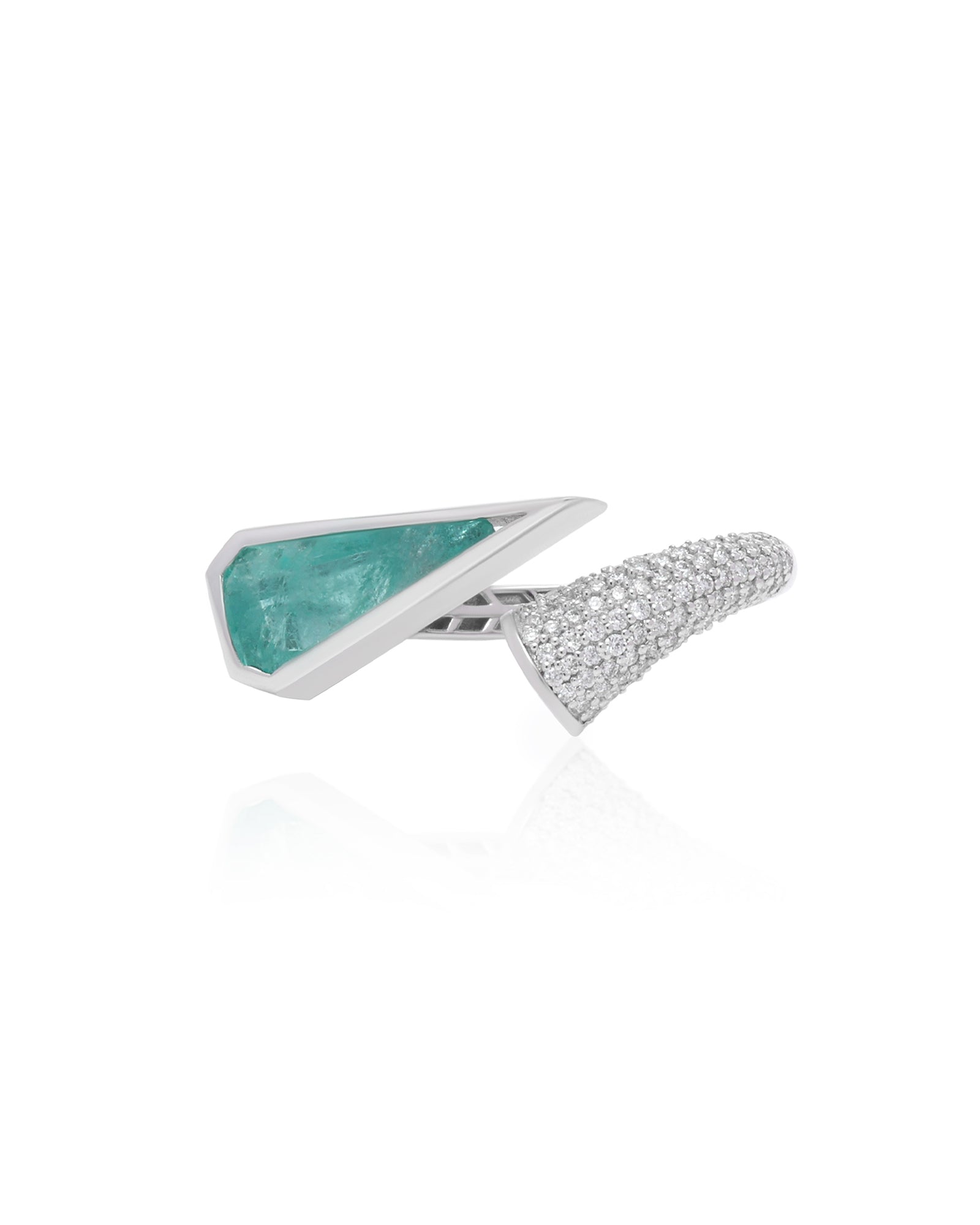 Strike Up Ring | AMARIS JEWELS | Fine Jewelry